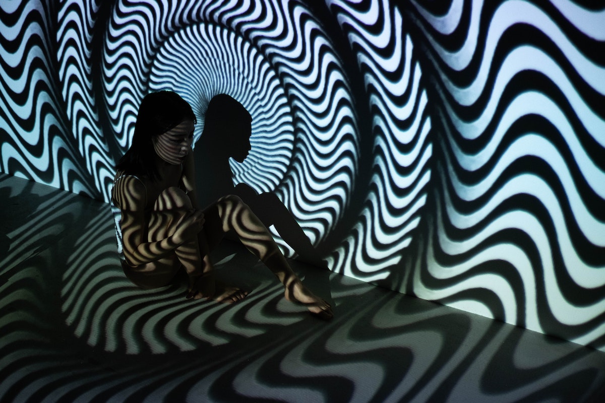 Psychedelic Art: An Exploration of Mind-Blowing Visuals - The Alley Theater