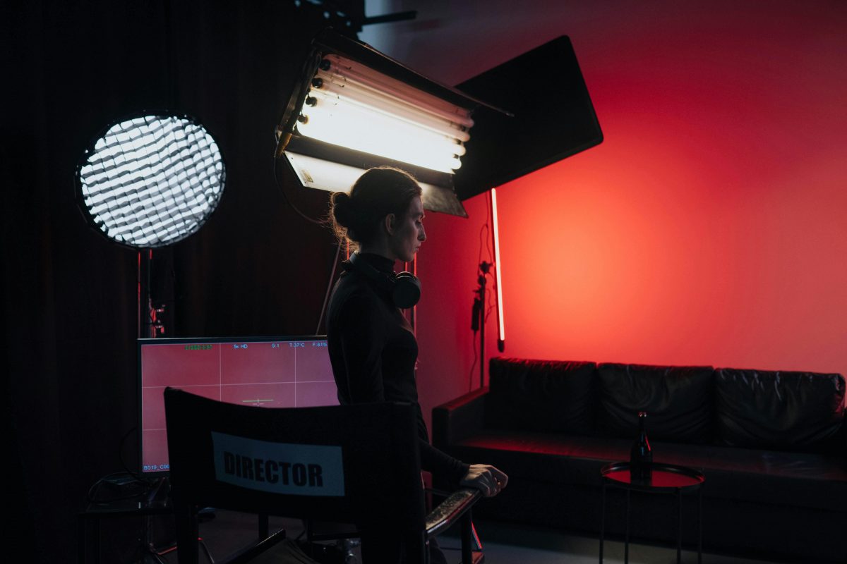 High Key vs Low Key Lighting in Film: When to Use Each - The Alley Theater